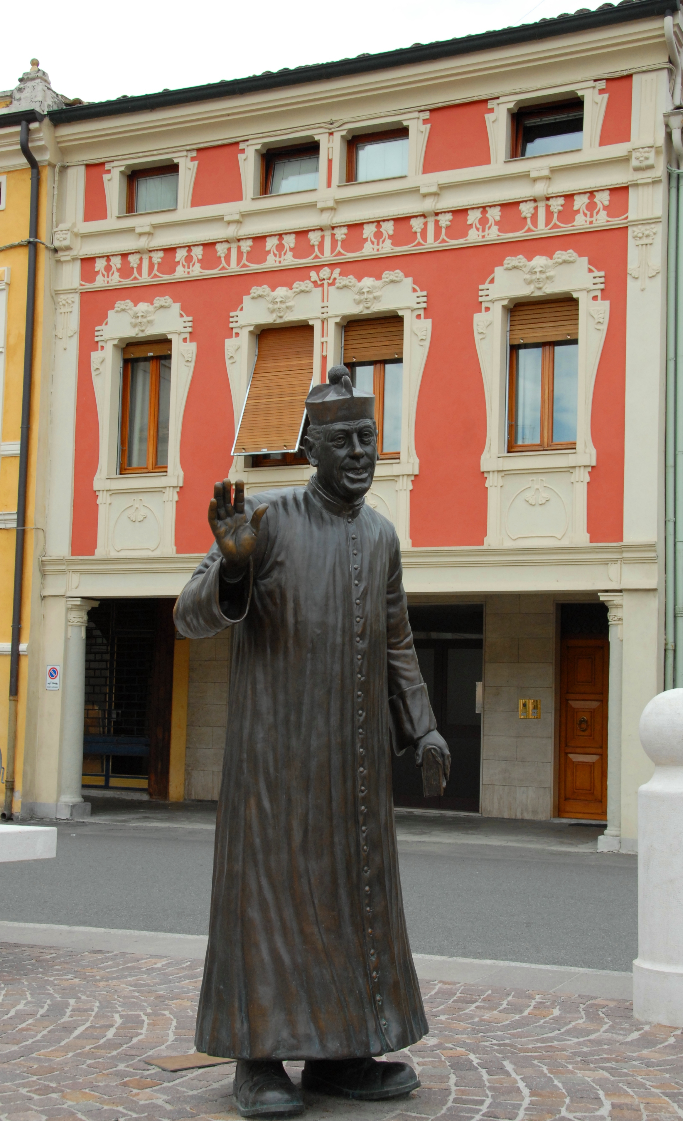 DON CAMILLO IN RUSSIA: INTERVISTA ALLA TRADUTTRICE OL’GA GUREVIČ - L ...